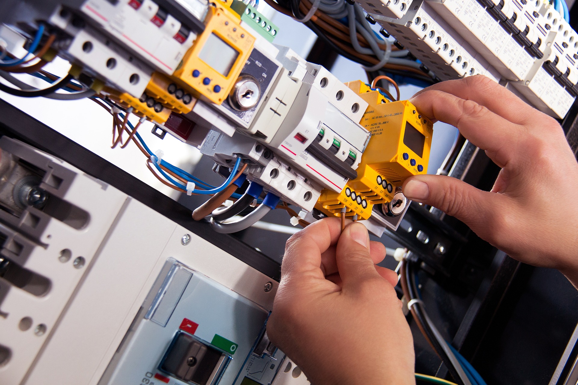 RCDs Explained: What is a Residual Current Device (RCD)? - Highland ...
